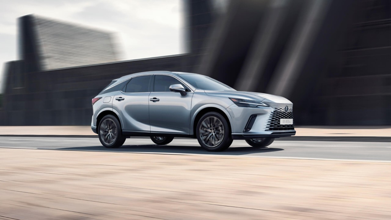 לקסוס CT - רכב יוקרה היבירידי קומפקטי | Lexus CT